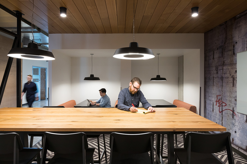 BH_Tilt49_0620 - B+H Architects