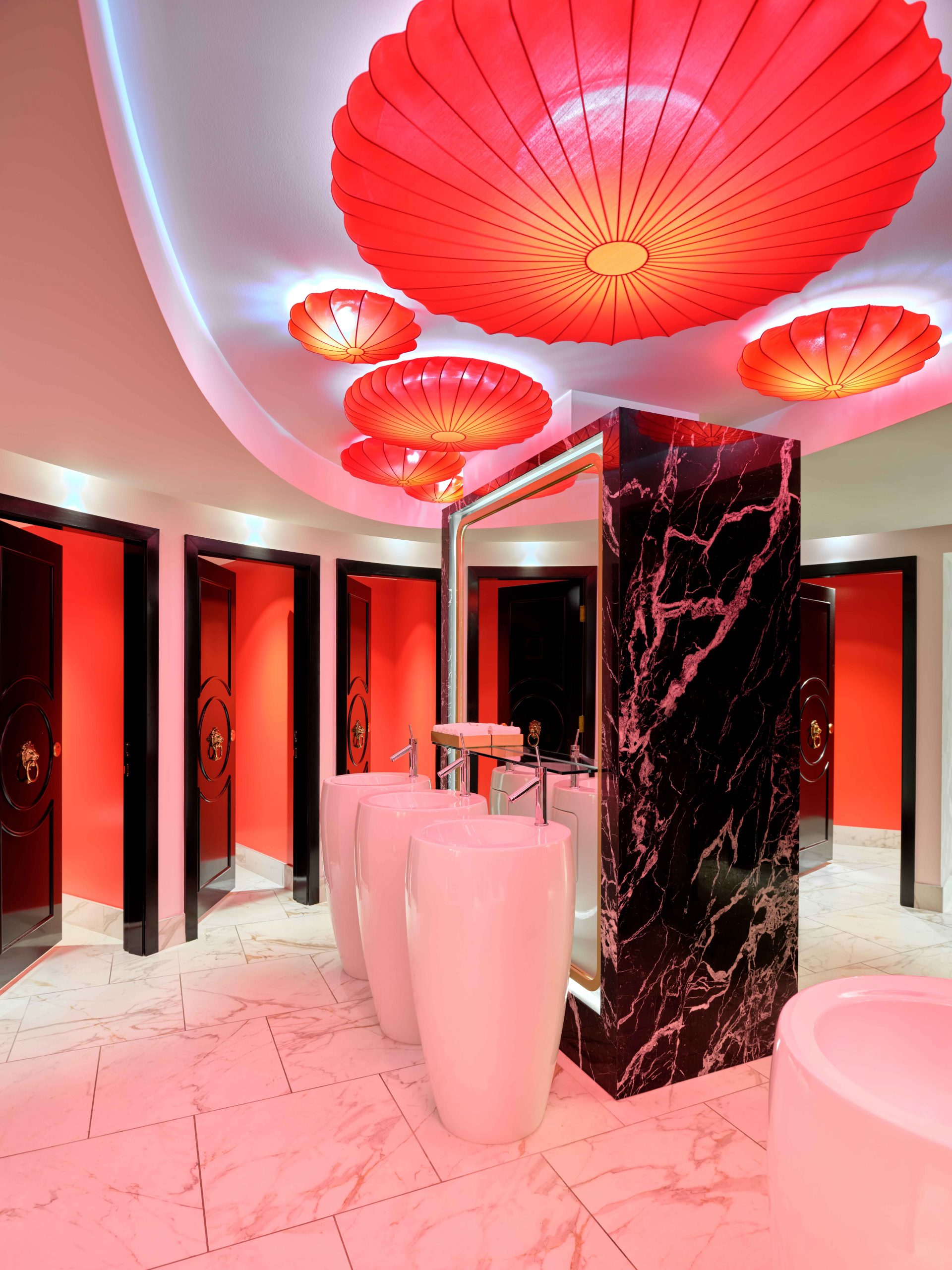 Versante Hotel - B+H Architects